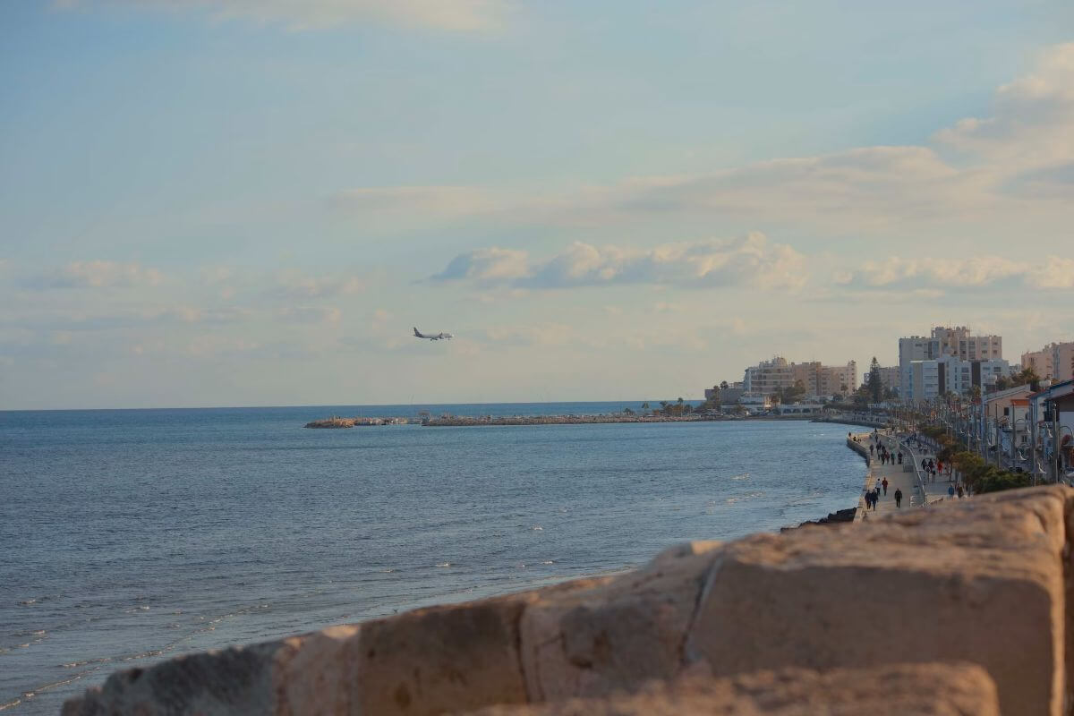 Larnaca, obiective turistice, plaje si sfaturi de calatorie pentru o ...